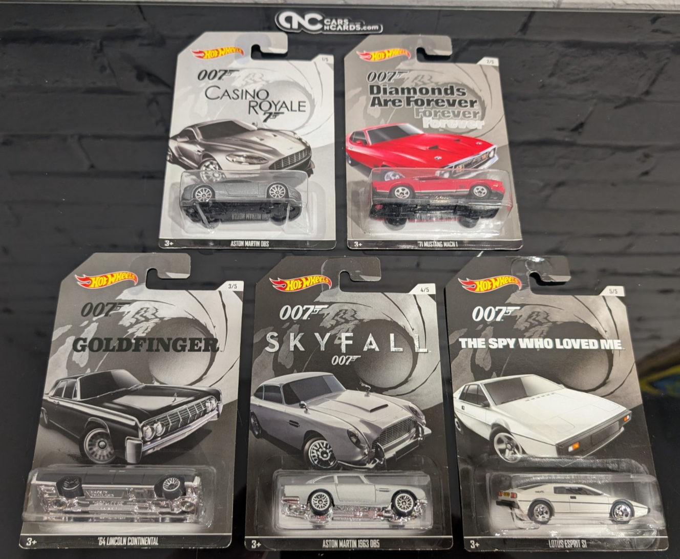 2015 Hot Wheels James Bond Series Set of 5 Cars (Soft Corners) – Cars N ...
